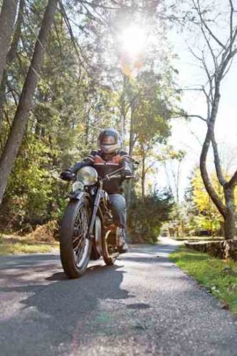 One-Year Wonder: The 1937 BMW R6 - Motorcycle Classics